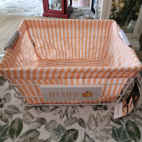 Rae Dunn | Storage & Organization | Rae Dunn Wired Basket | Poshmark